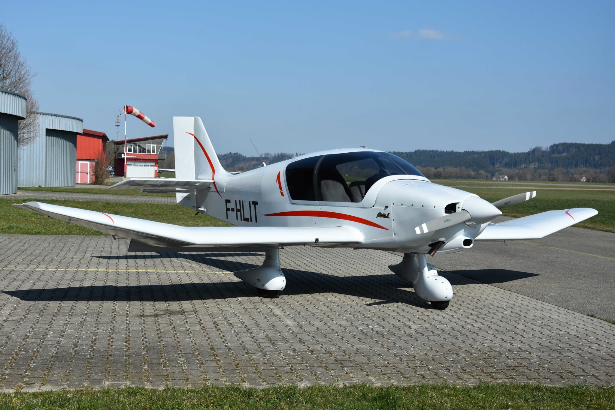 Robin DR 401-120Lite (F-HLIT) | Fliegergruppe Leutkirch e.V.